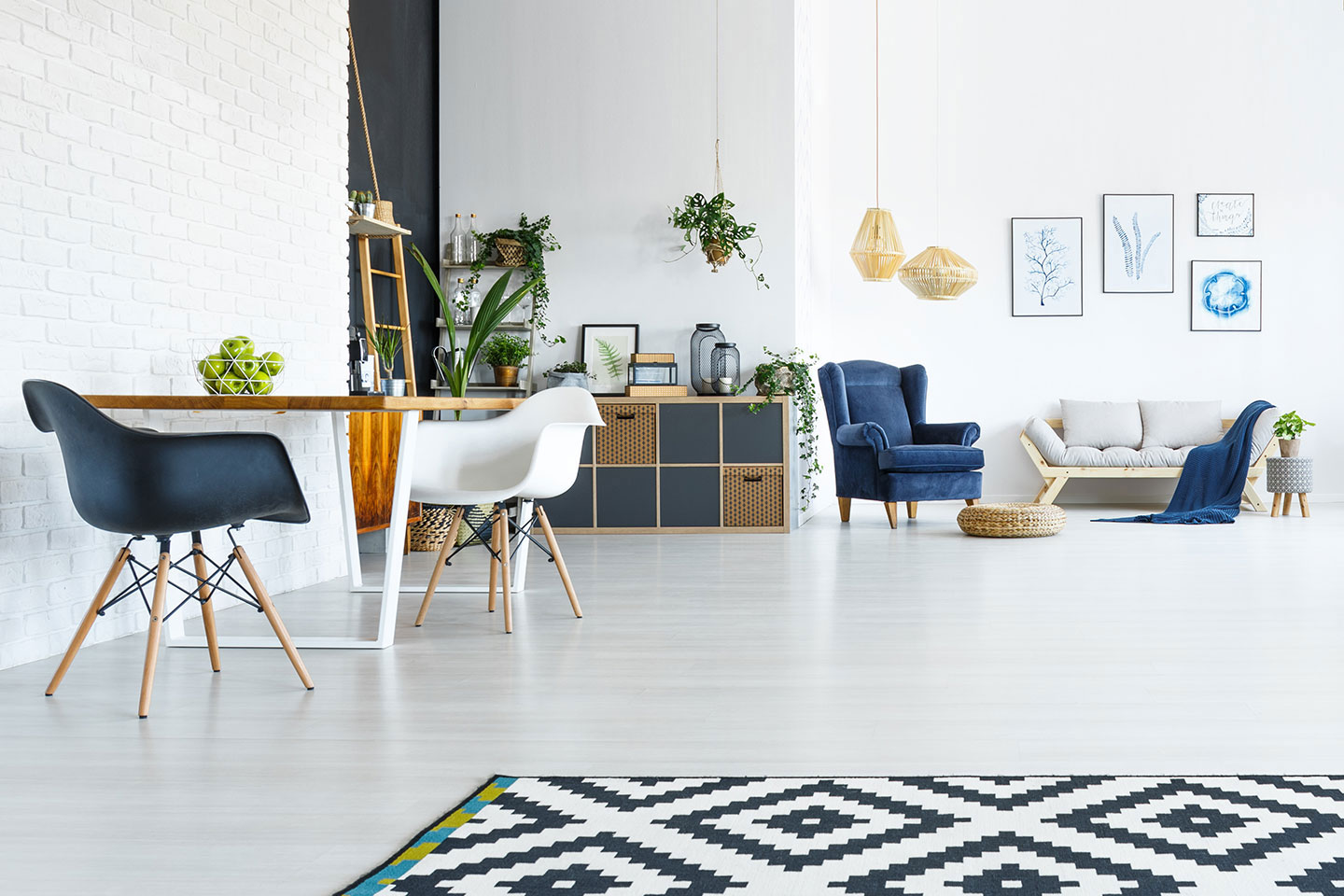 Licensing – Check Me In